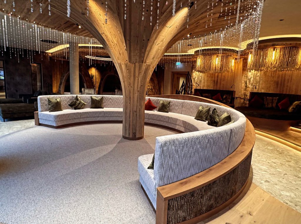 NEU: Sky Spa Wellness - Verwöhnhotel Kristall